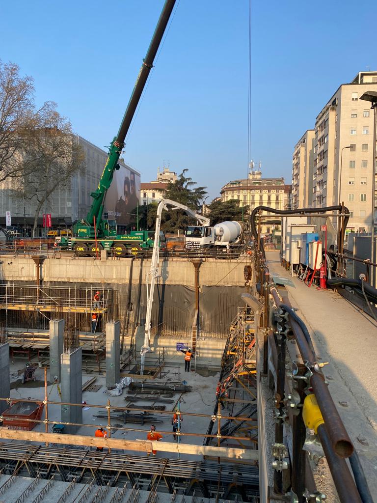 Metro Blu Milano - Beton Trade s.r.l.